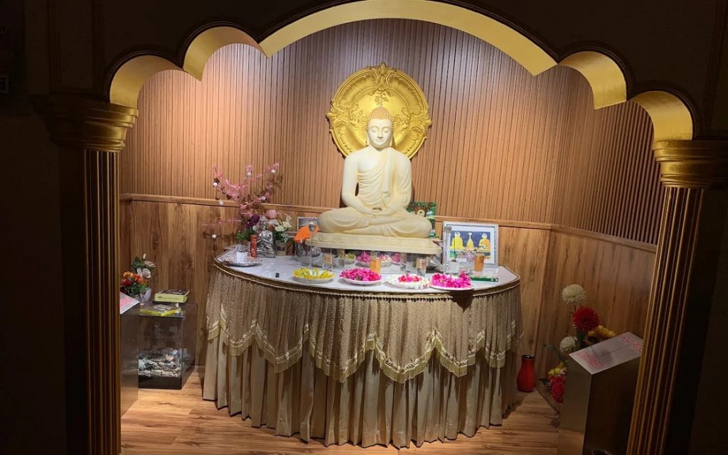 Lankaramaya Buddhist Temple in Al Garhoud, Dubai - Your Dubai Guide