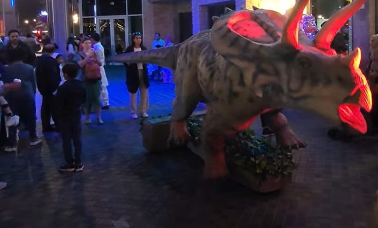 Dino Mania - Dinosaurs Parade(Pre-historic world life) at Dubai Parks ...