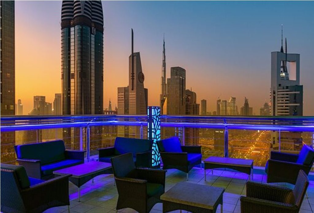 Dubai’s Best Rooftop Bars for Stunning Skyline Views – Your Dubai Guide